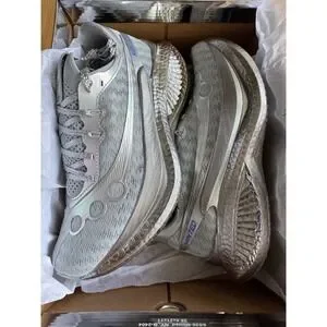 Saucony | Shoes | Minted Ny X Saucony Endorphin Pro 5 Chromium Shoes ...